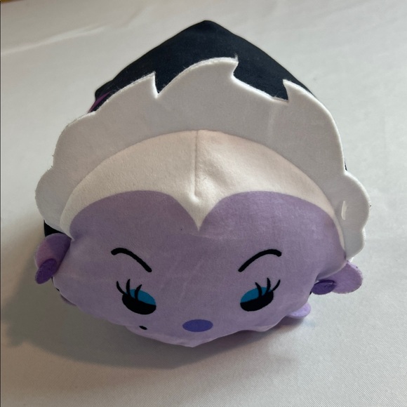 Disney | Accessories | Disney Tsum Tsum Ursula Plush Villain Character ...